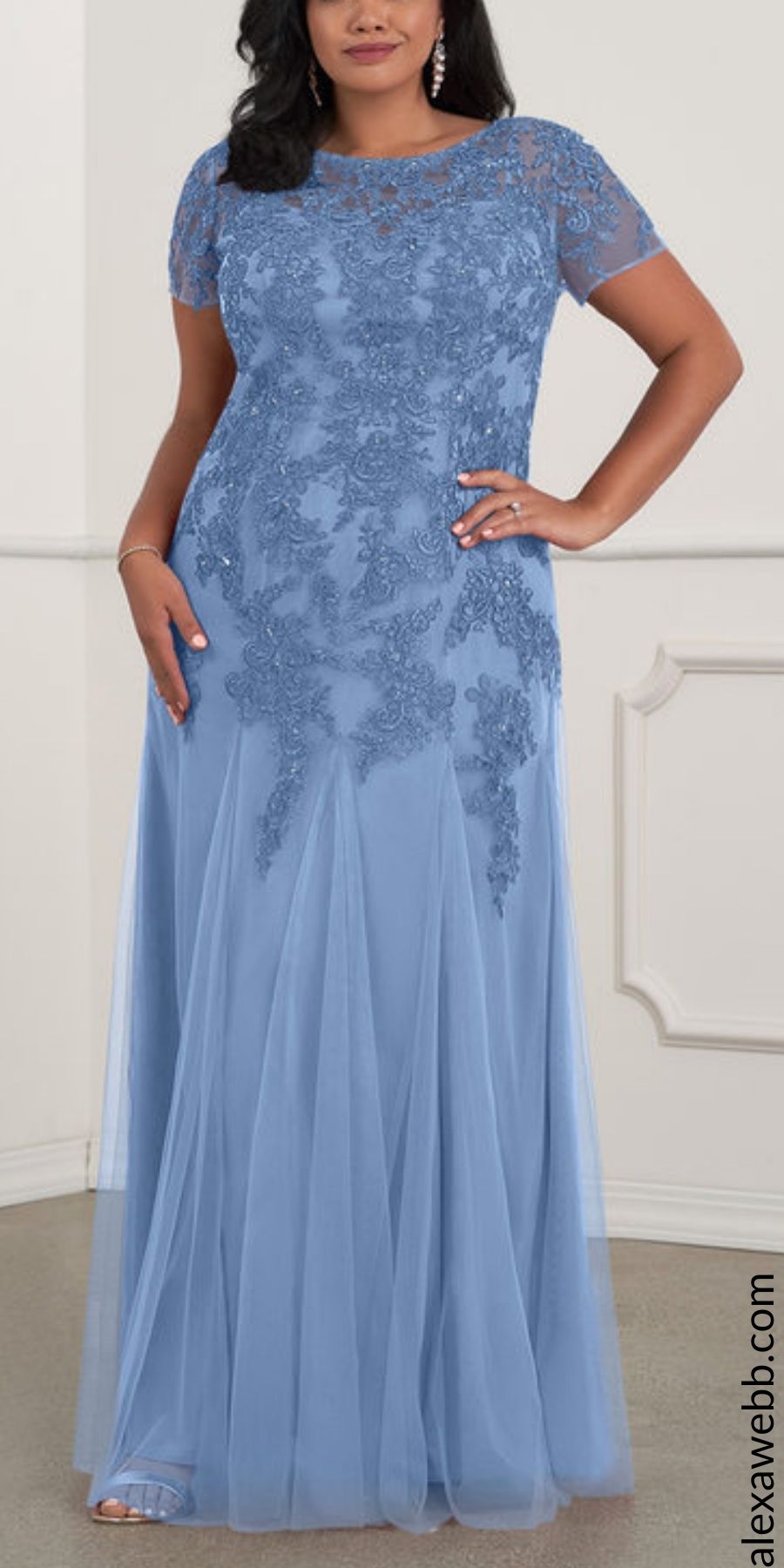 57 Plus Size Mother of the Bride Dresses - Alexa Webb