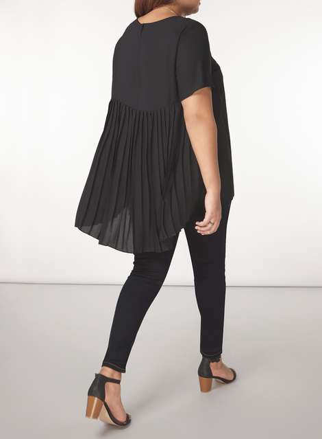 Plus Size Back Pleated Blouse Outfit - Alexa Webb
