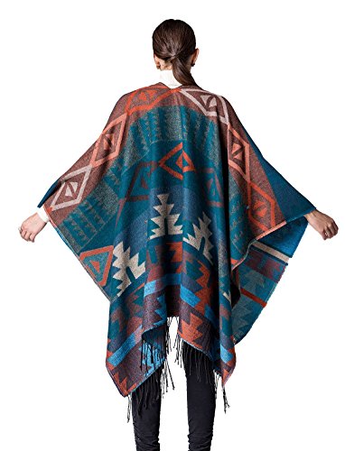 Plus Size Ruana Wrap Outfit - Alexa Webb